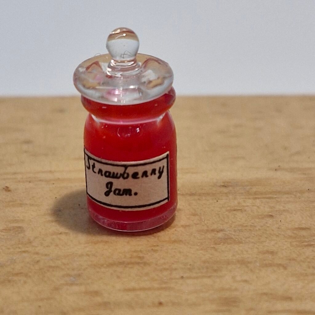 Small Vintage Glass Jam Jar, JA32 - Dolls House Direct