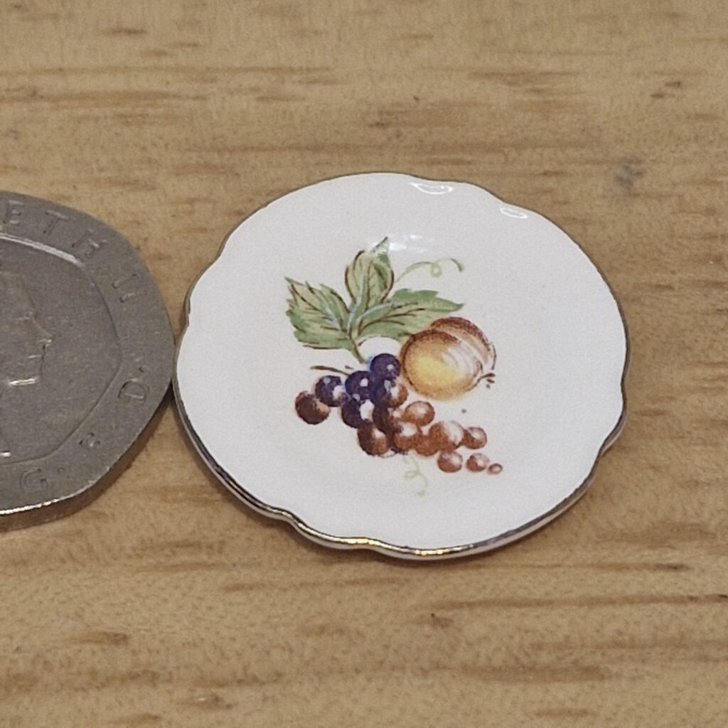 12th scale Dolls House Miniature Ceramic Plate by Stokesay ware RC02 ...